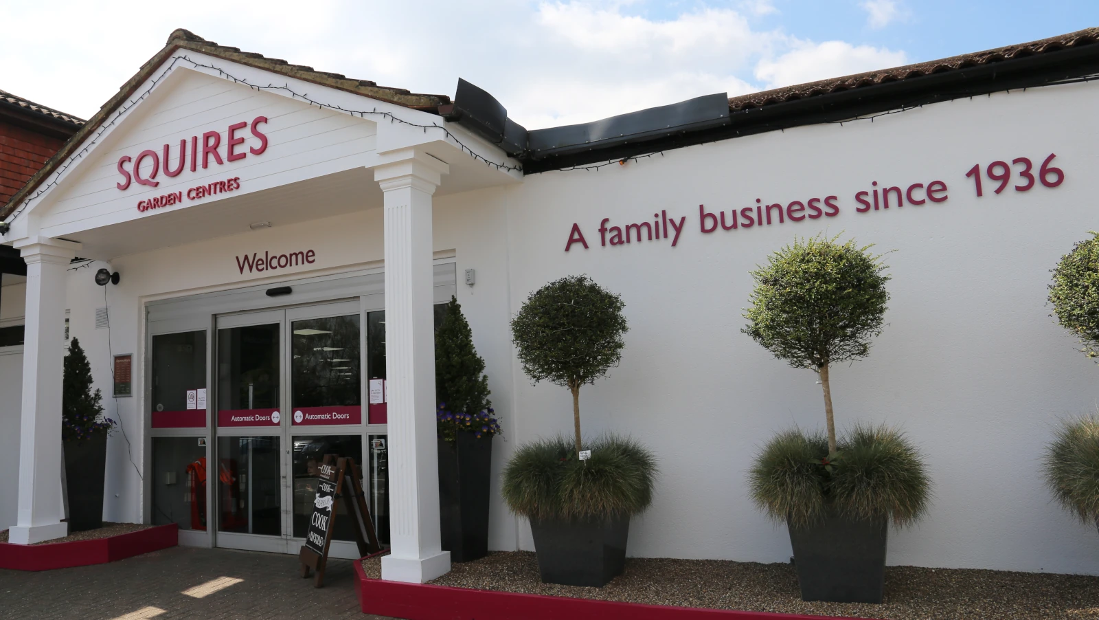 Squire's Garden Centre Job Ref #7070